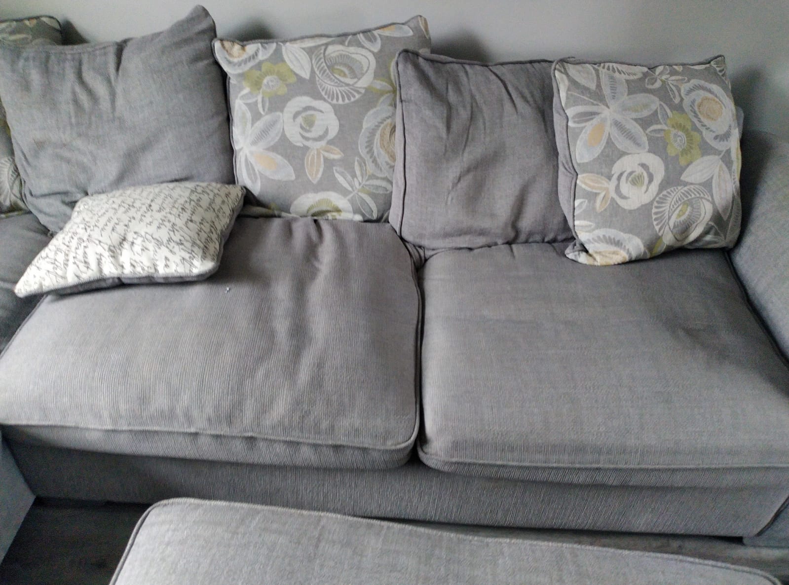 Residential Sofa Cleaning Services To Keep Your Furnishings In Pristine